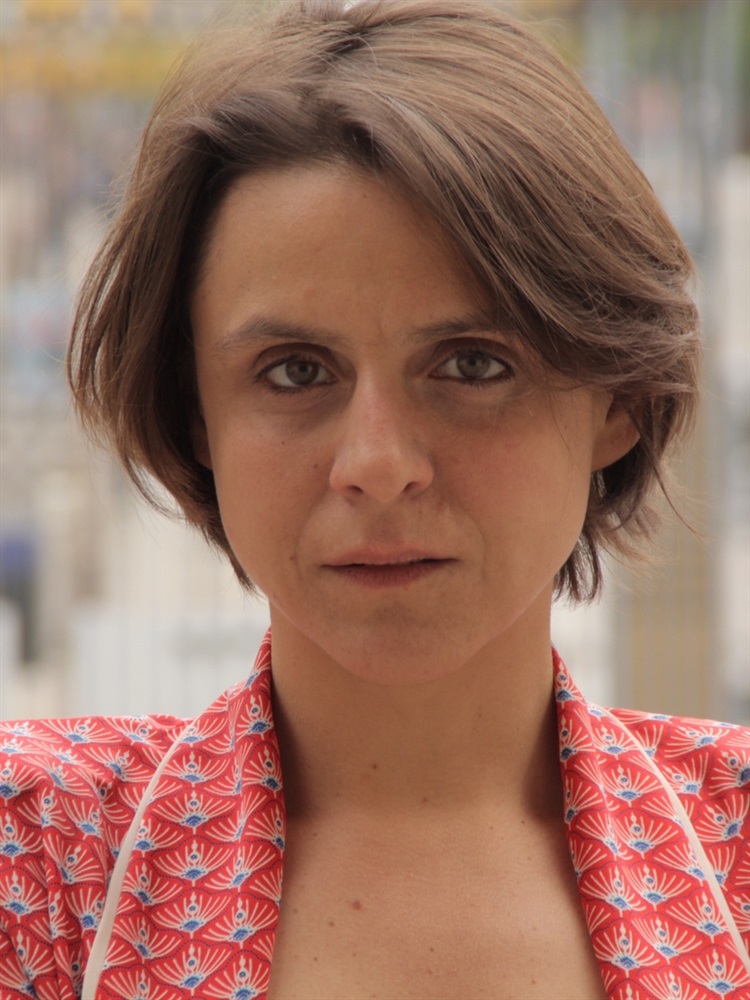 Magali WOCH- Fiche Artiste - Artiste interprète - AgencesArtistiques ...