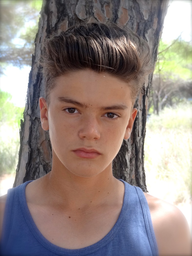 Joshua Mazé- Fiche Artiste - Artiste interprète - AgencesArtistiques ...