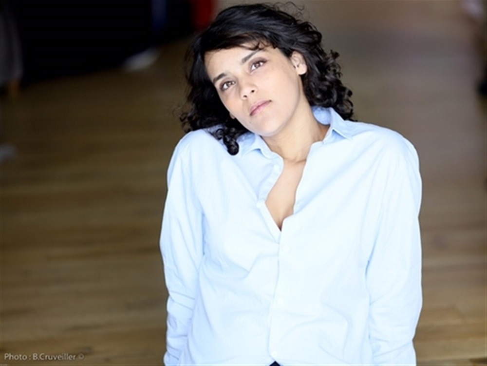 Dounya HDIA- Fiche Artiste - Artiste interprète - AgencesArtistiques ...
