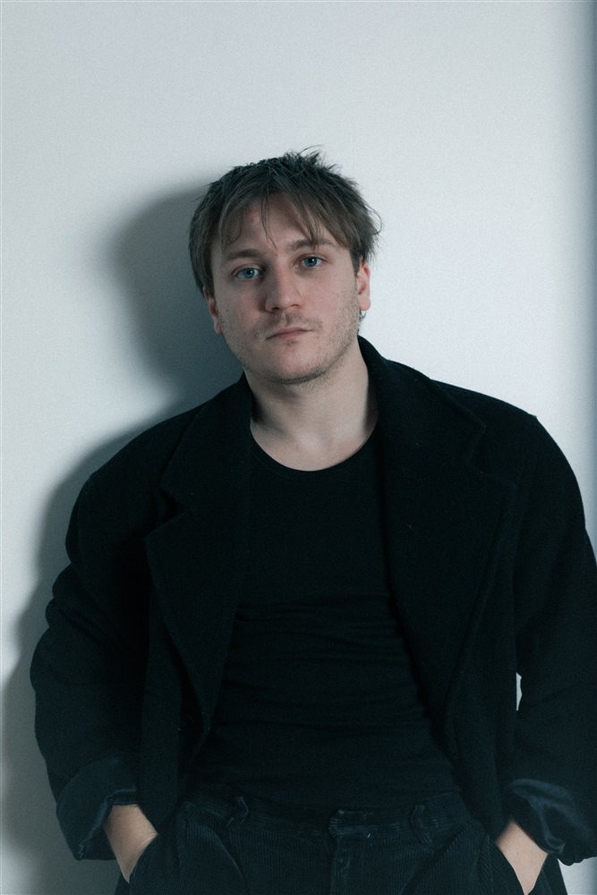 Louis Duneton- Fiche Artiste - Artiste interprète - AgencesArtistiques ...