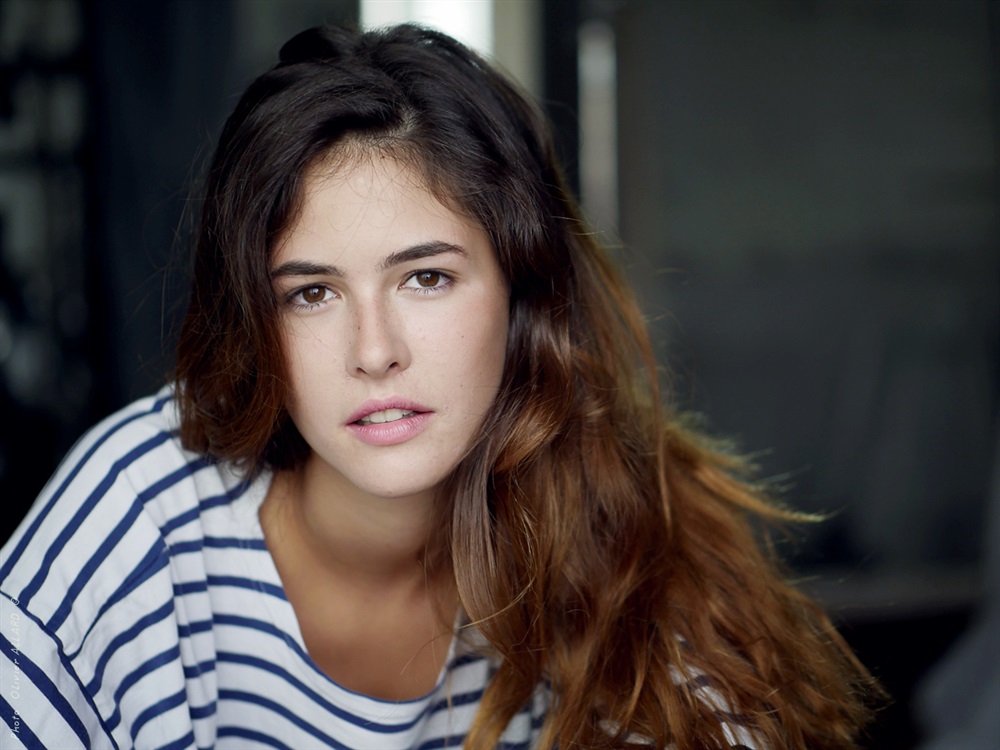 Jeanne Lambert- Fiche Artiste - Artiste interprète - AgencesArtistiques ...