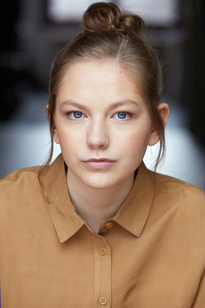 Elsa Houben- Artist Profil - Actor - AgencesArtistiques.com : la ...