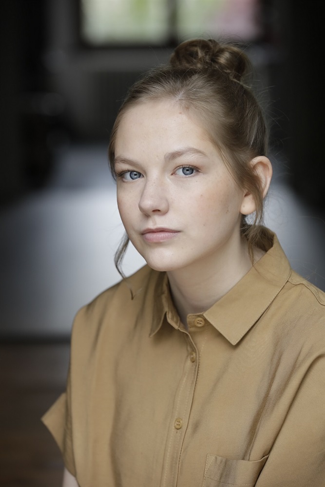 Elsa Houben- Artist Profil - Actor - AgencesArtistiques.com : la ...