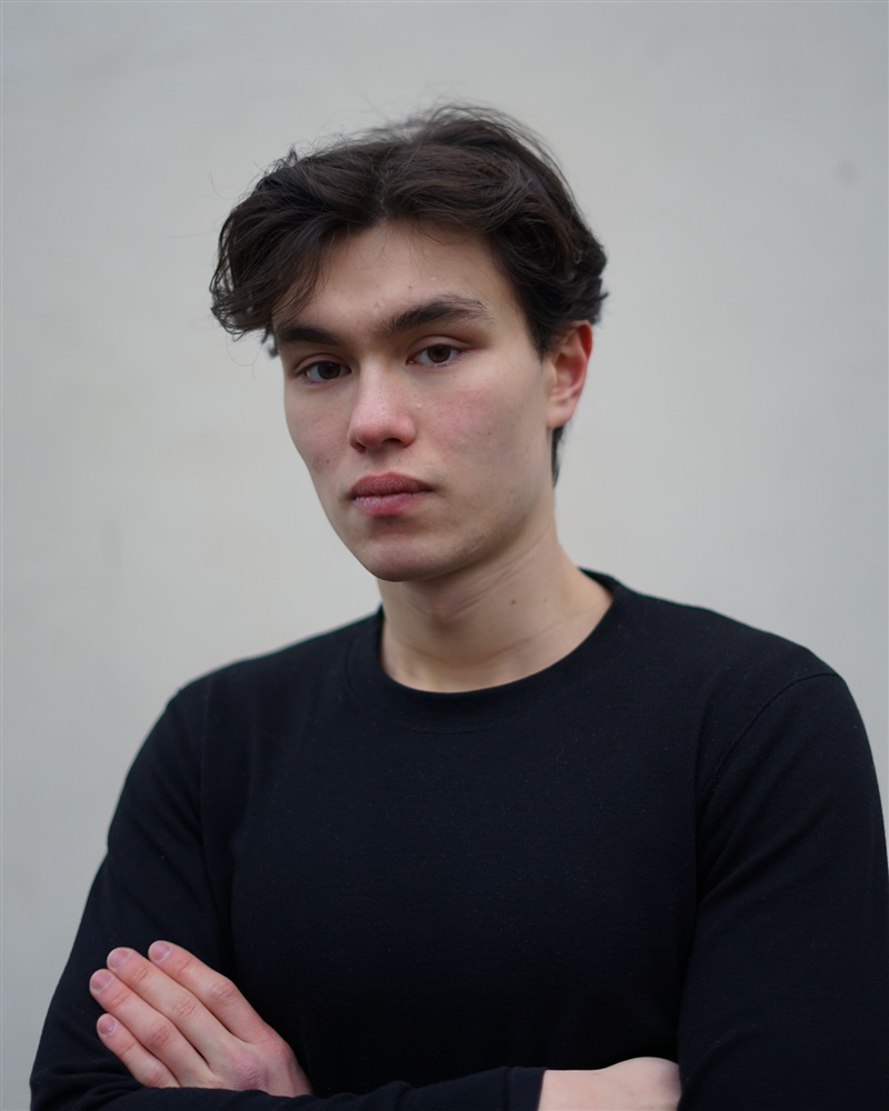 Louis Vazquez- Fiche Artiste - Artiste interprète - AgencesArtistiques ...