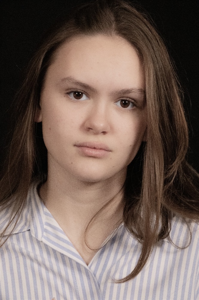 Romane LIBERT- Fiche Artiste - Artiste interprète - AgencesArtistiques ...