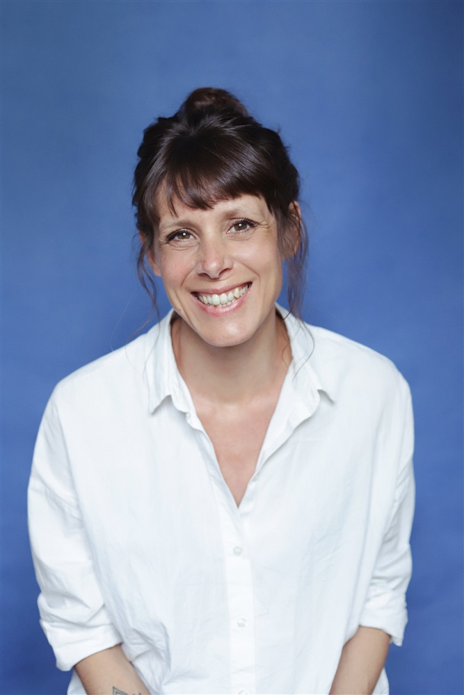 Magali Miniac- Fiche Artiste - Artiste interprète - AgencesArtistiques ...