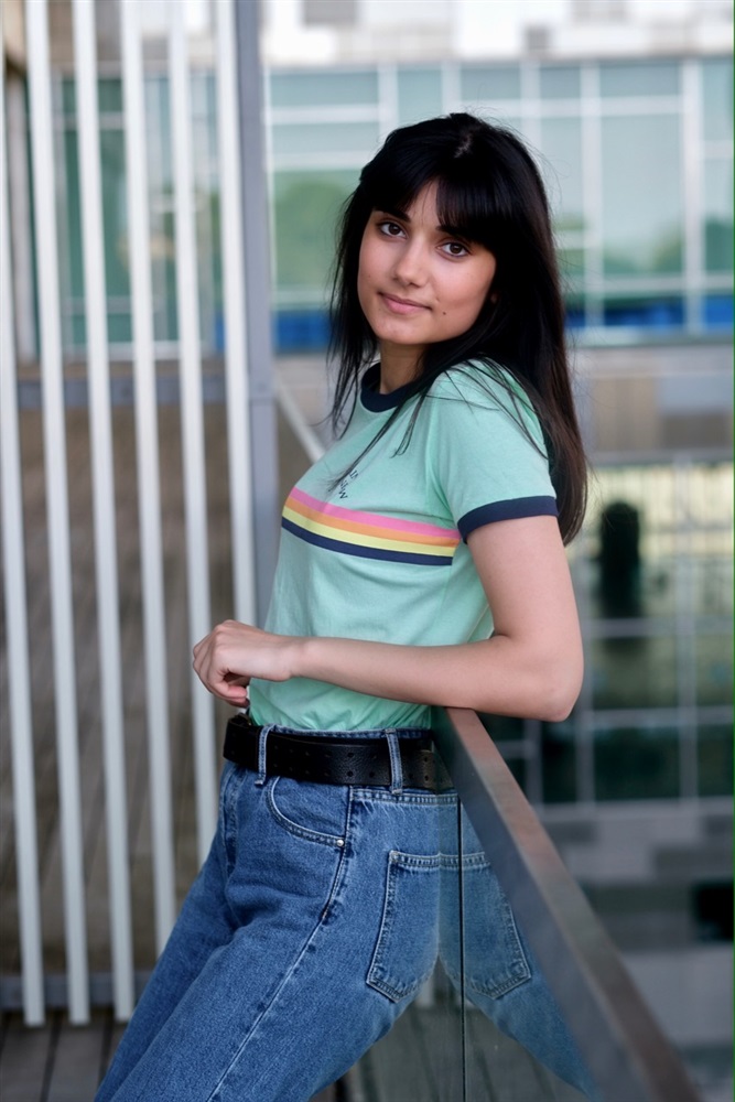 Elisa EZZEDINE- Artist Profil - Actor - AgencesArtistiques.com : la ...