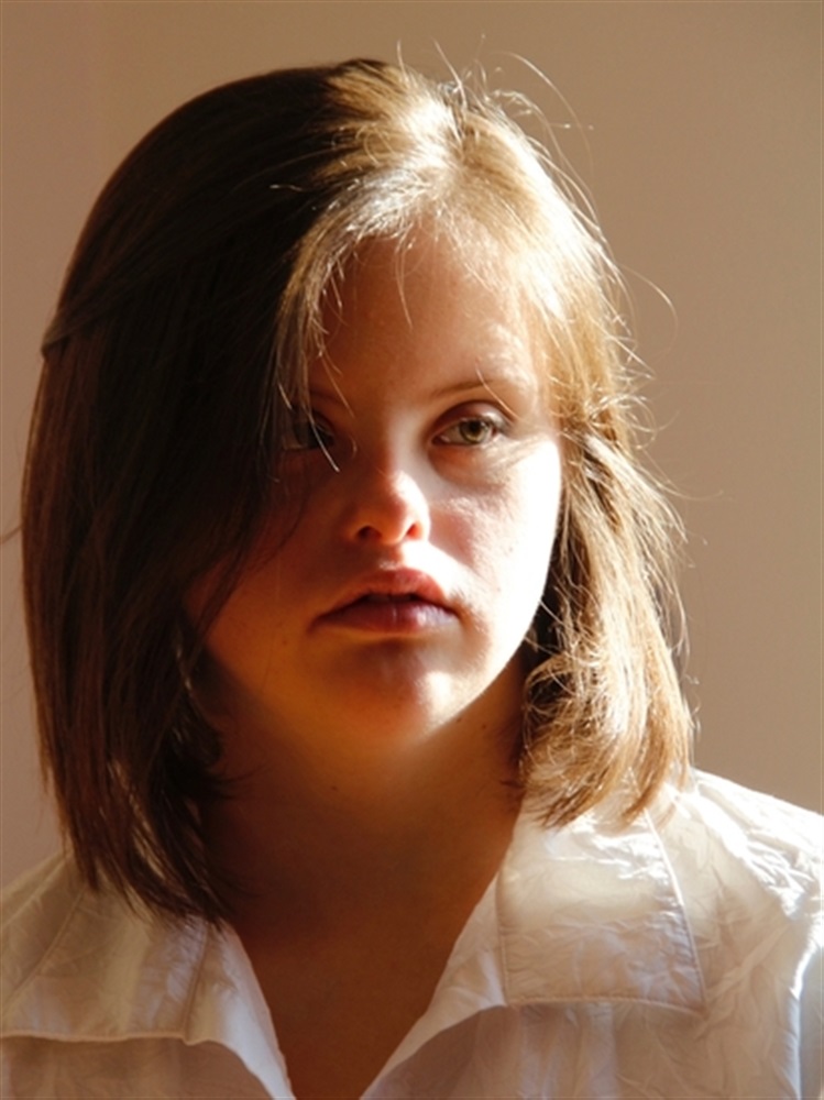 ALICE DUBOIS- Fiche Artiste - Artiste interprète - AgencesArtistiques ...