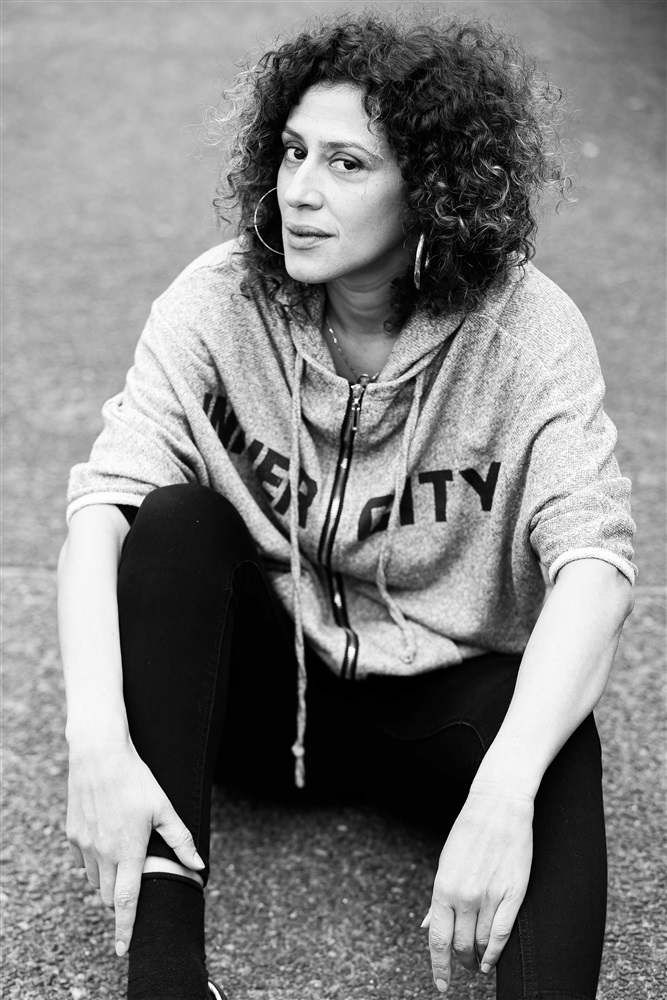 Holy Fatma- Fiche Artiste - Artiste interprète - AgencesArtistiques.com ...