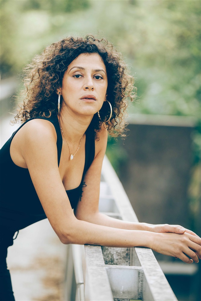 Holy Fatma- Fiche Artiste - Artiste interprète - AgencesArtistiques.com ...