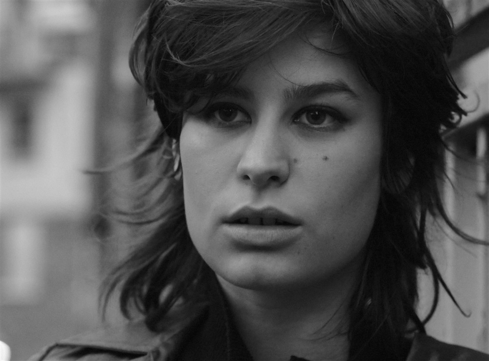 Rose TIMBERT- Fiche Artiste - Artiste interprète - AgencesArtistiques ...