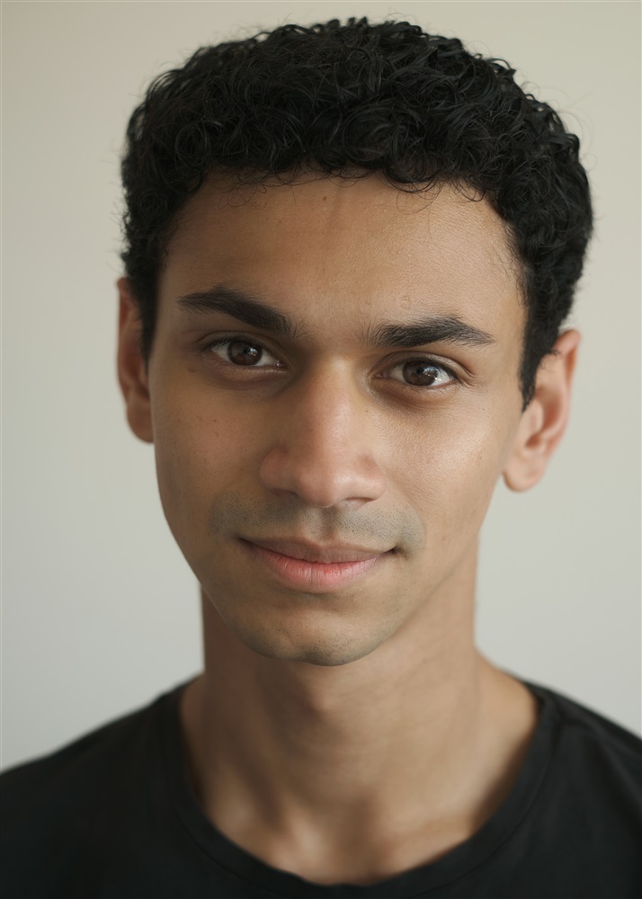 Lucas IVOULA- Fiche Artiste - Artiste interprète - AgencesArtistiques ...