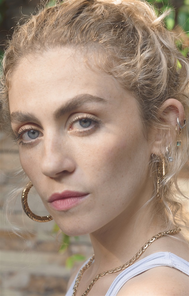 Clara SYMCHOWICZ- Fiche Artiste - Artiste interprète,Comédien ...