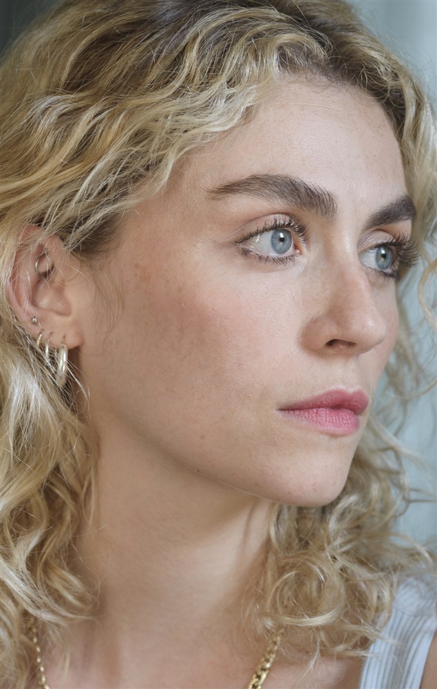 Clara SYMCHOWICZ- Fiche Artiste - Artiste interprète,Comédien ...