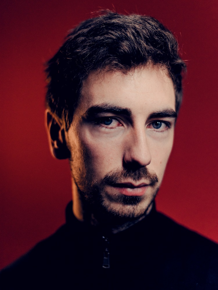 Simon ROTH- Fiche Artiste - Artiste interprète - AgencesArtistiques.com ...