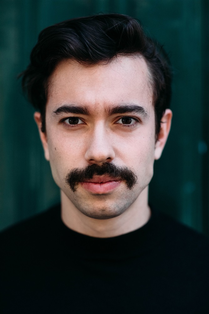 David Liam- Fiche Artiste - Artiste interprète - AgencesArtistiques.com ...