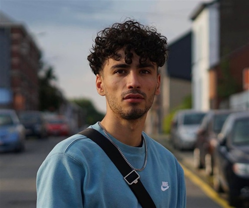 Léo Moreau- Fiche Artiste - Artiste interprète - AgencesArtistiques.com ...