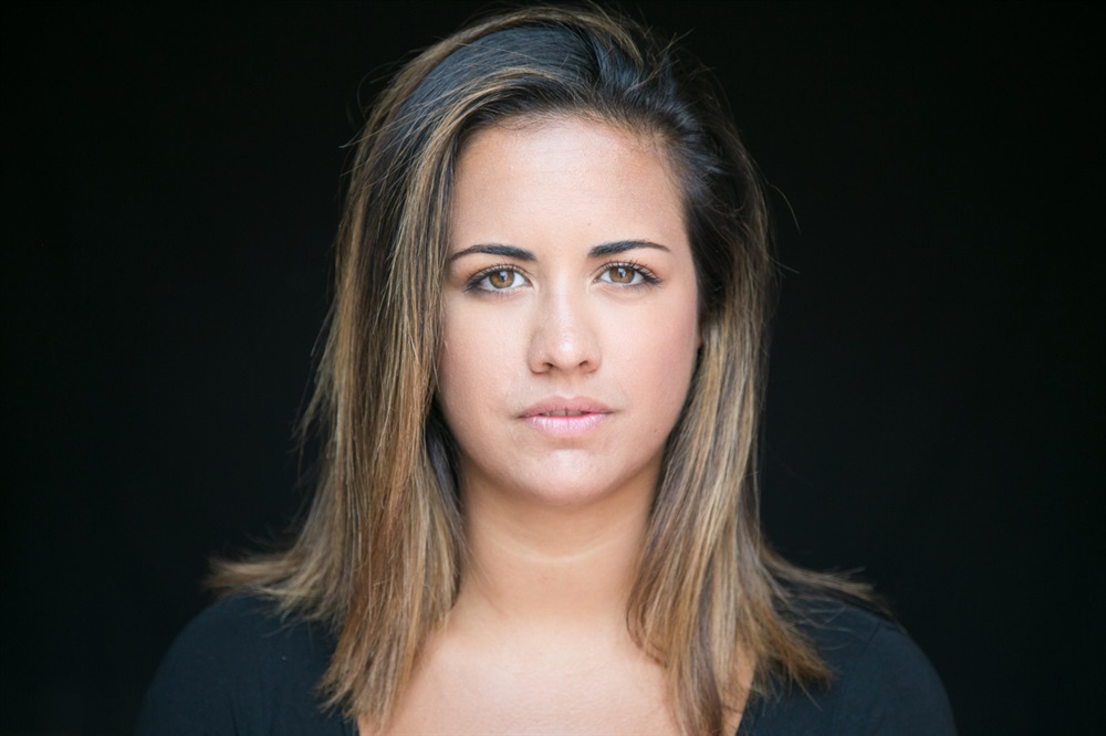 Laura Petrone- Fiche Artiste - Artiste interprète - AgencesArtistiques ...