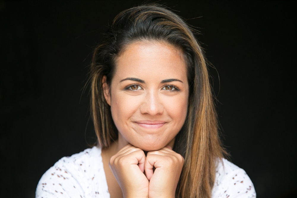 Laura Petrone- Fiche Artiste - Artiste interprète - AgencesArtistiques ...