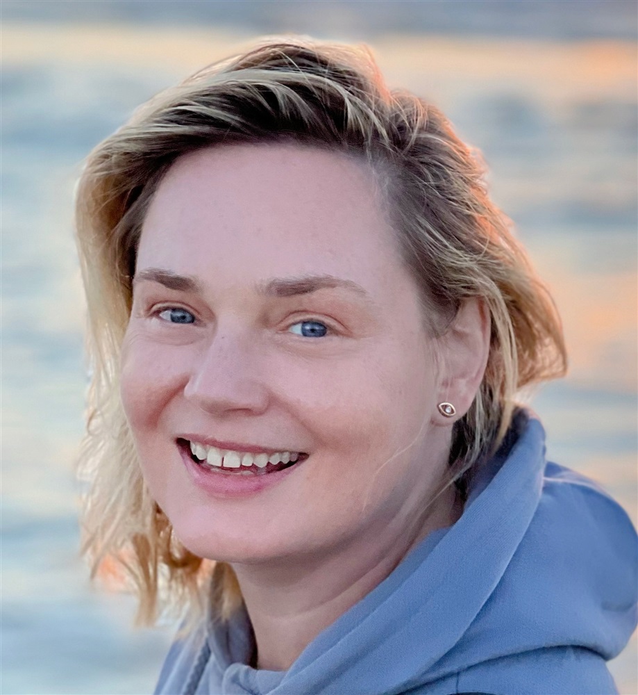 Julie Judd- Fiche Artiste - Artiste interprète - AgencesArtistiques.com ...