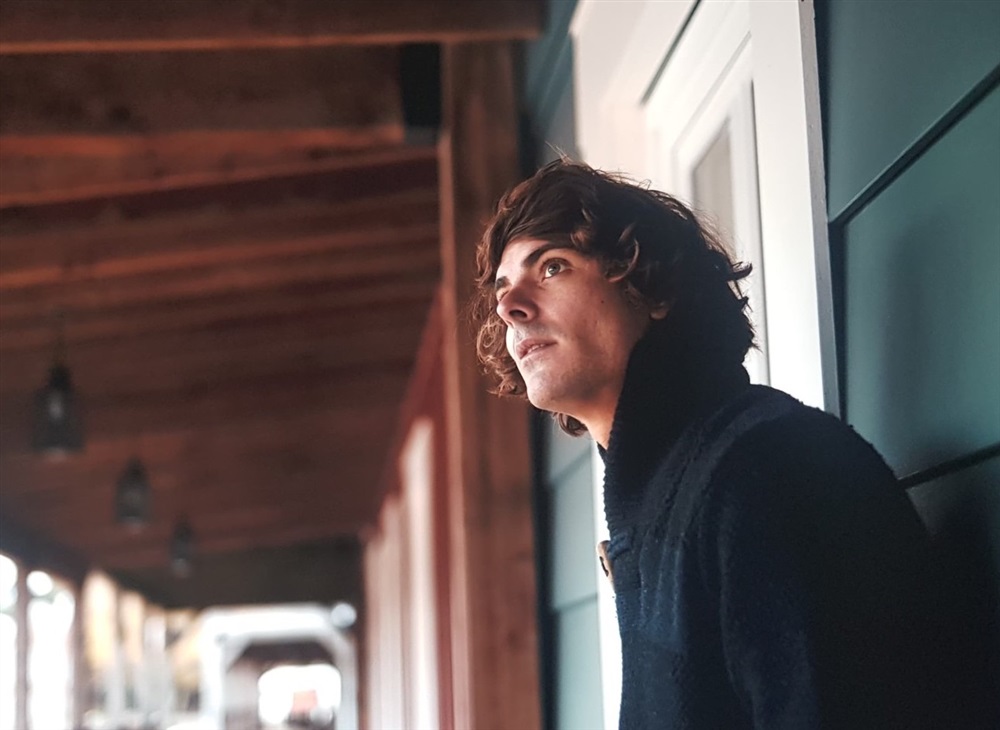 TOM VALLEJO- Fiche Artiste - Artiste interprète - AgencesArtistiques ...