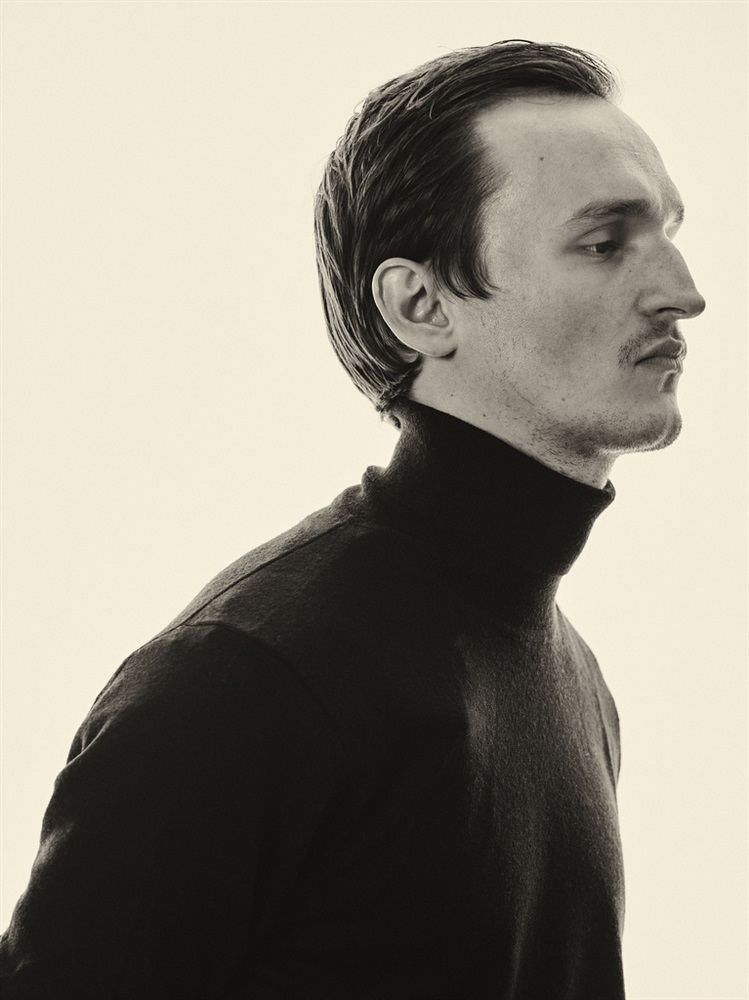 Adrien ROUYARD- Fiche Artiste - Artiste interprète - AgencesArtistiques ...