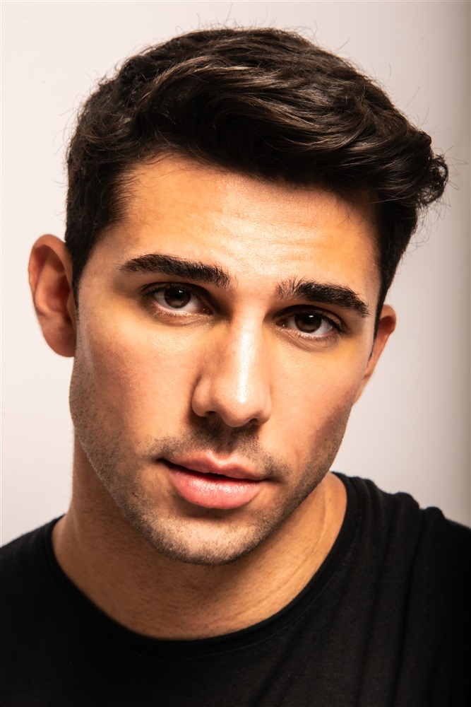 Rayan Ricci- Fiche Artiste - Artiste interprète - AgencesArtistiques ...