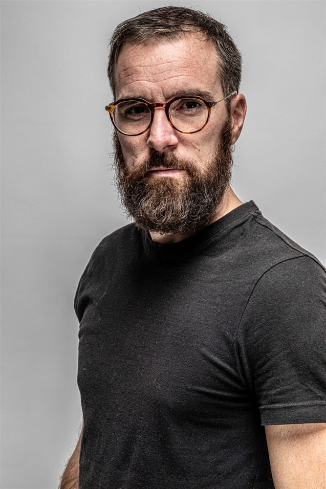 Romain Valette- Fiche Artiste - Artiste interprète - AgencesArtistiques ...