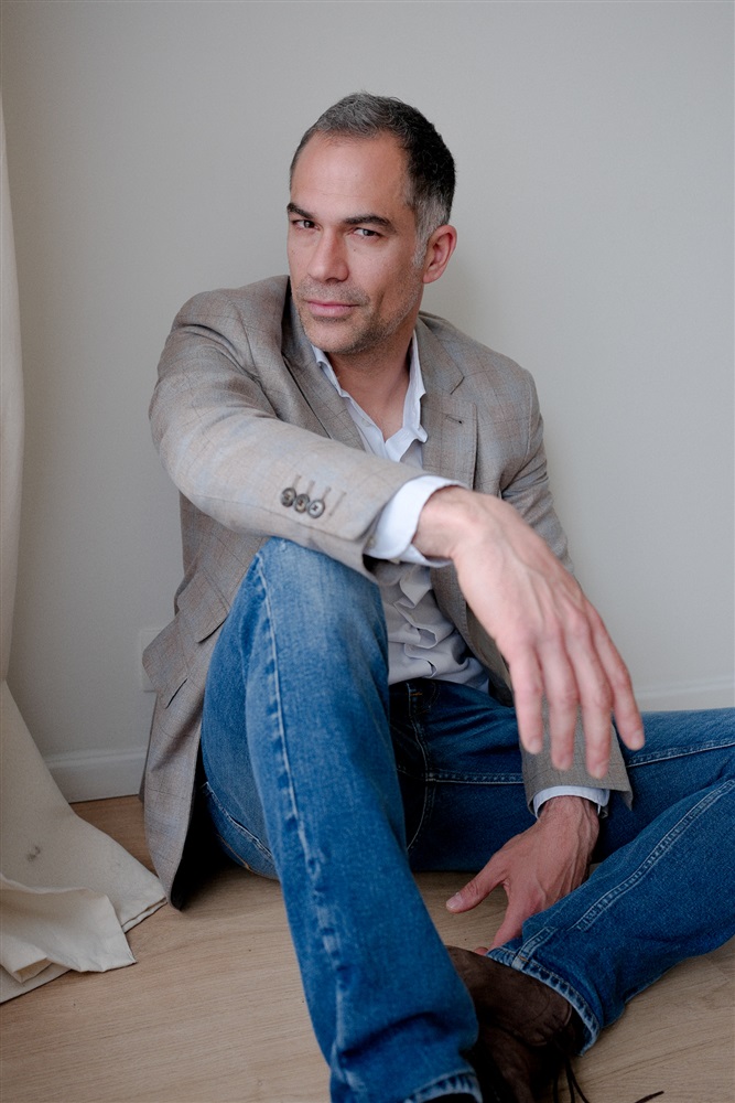 Faradj Vaziri- Fiche Artiste - Artiste interprète - AgencesArtistiques ...