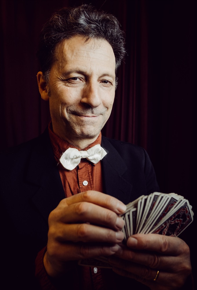 Dan Rosson- Fiche Artiste - Artiste interprète - AgencesArtistiques.com ...