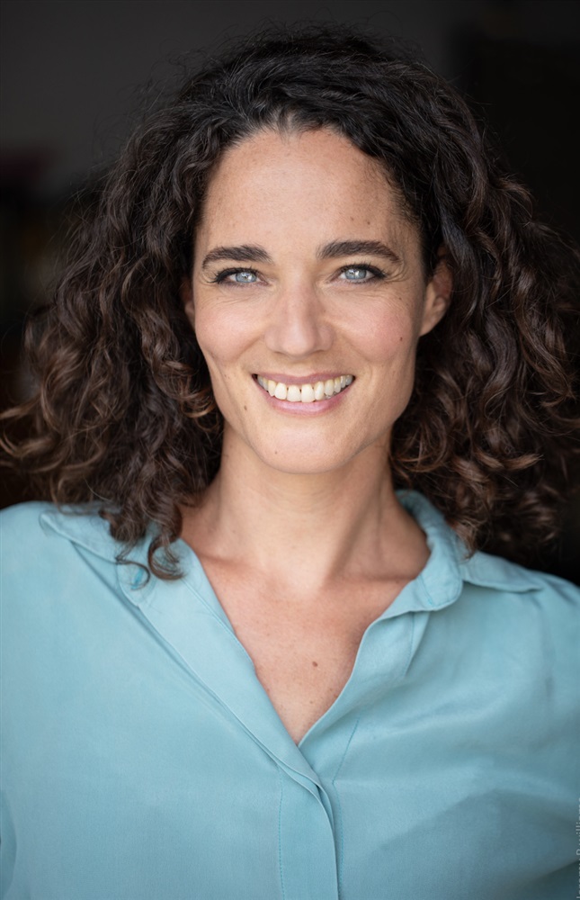 Hélène PEQUIN- Artist Profil - Actor - AgencesArtistiques.com : la ...