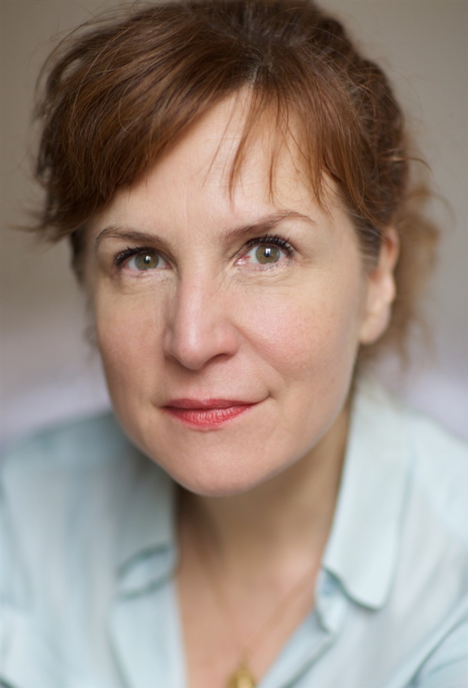 Daphné De Quatrebarbes- Fiche Artiste - Artiste interprète ...