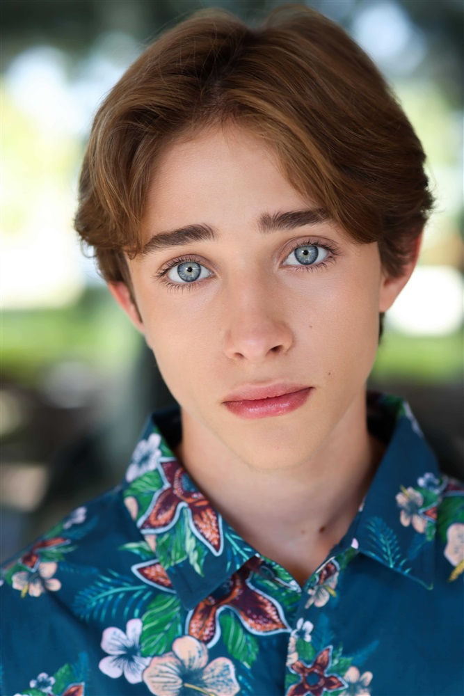 RAPHAEL LUCE- Fiche Artiste - Artiste interprète - AgencesArtistiques ...