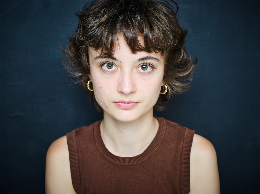 Lara Tavella- Fiche Artiste - Artiste interprète - AgencesArtistiques ...