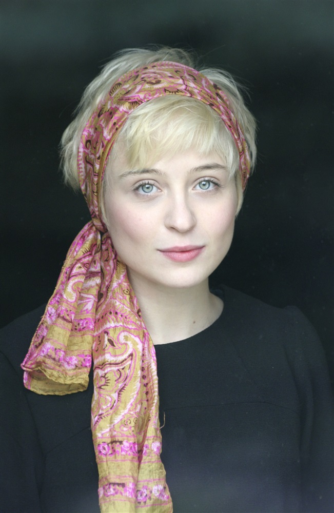 Anouck SIBONI- Fiche Artiste - Artiste interprète - AgencesArtistiques ...