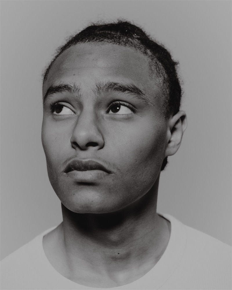 Issa PERICA- Fiche Artiste - Artiste interprète - AgencesArtistiques ...