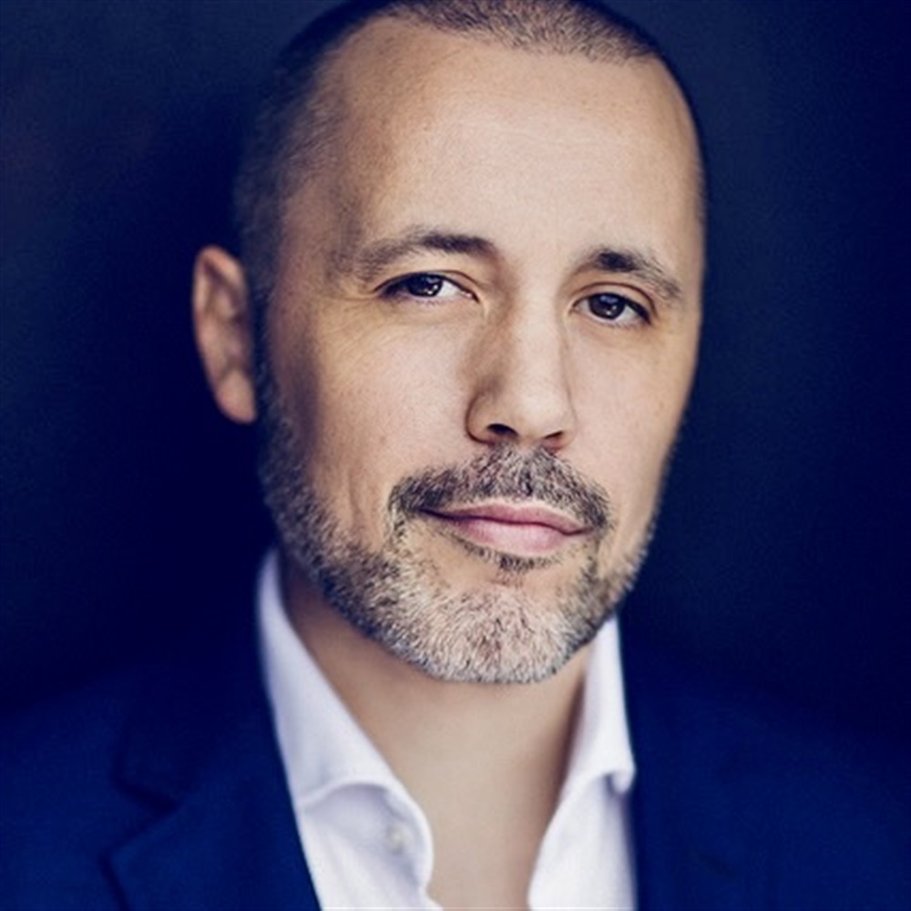 Ellora Torchia Artist Profil Actor Agencesartistiques