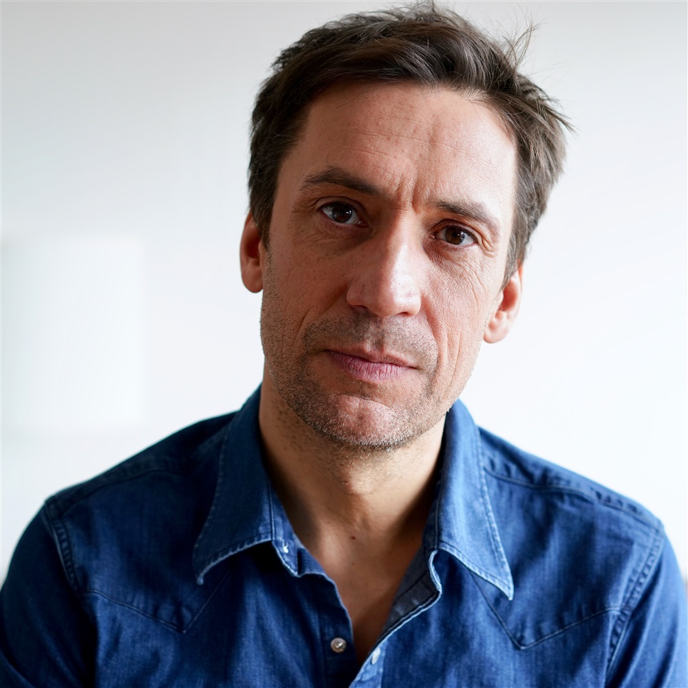 Benjamin EGNER- Fiche Artiste - Artiste interprète - AgencesArtistiques ...