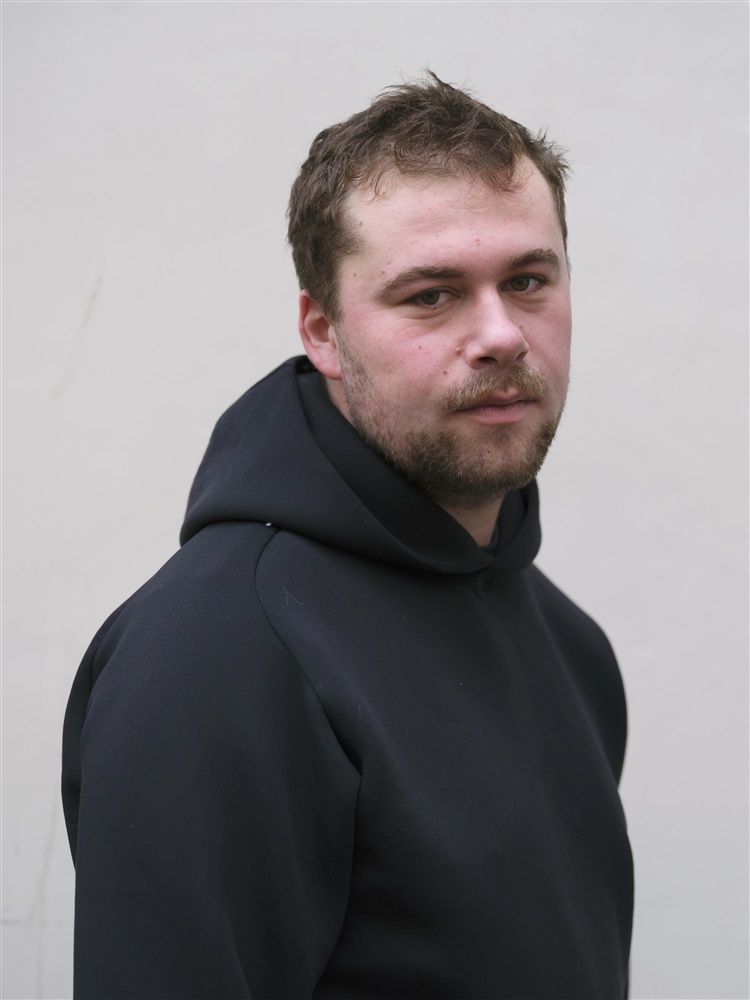 Léo Mercier- Fiche Artiste - Artiste interprète - AgencesArtistiques ...