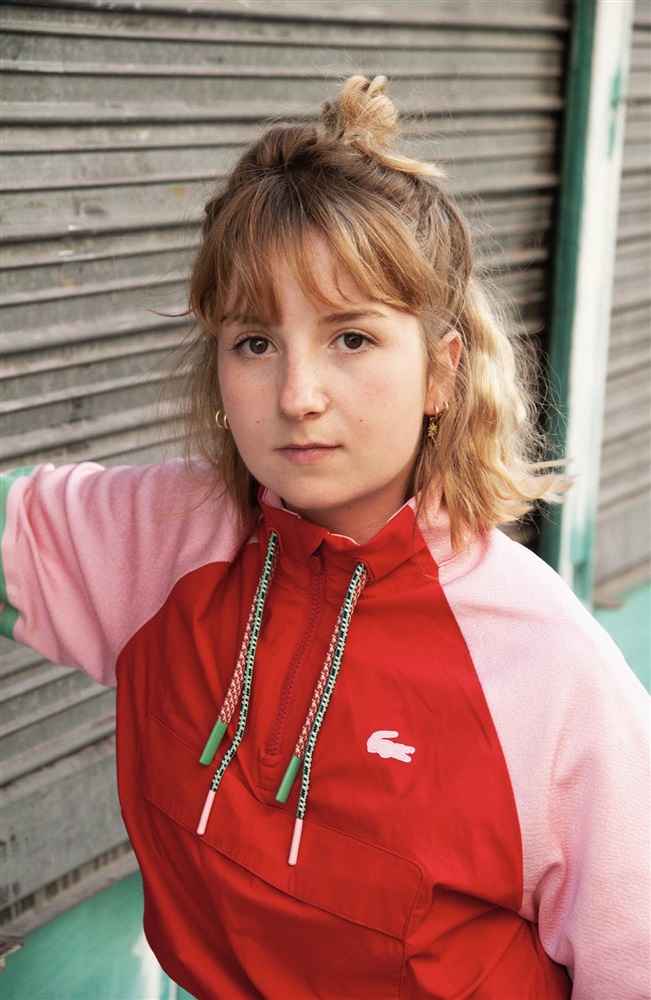 Zoé PINELLI- Fiche Artiste - Artiste interprète - AgencesArtistiques ...