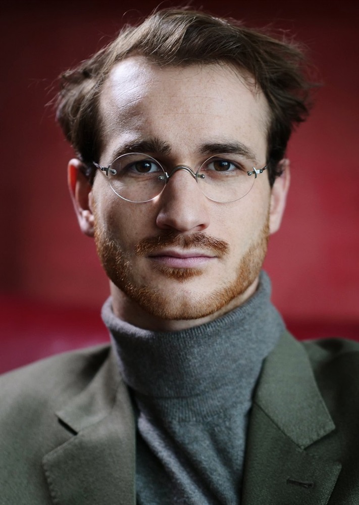 Hugo PETITIER- Fiche Artiste - Artiste interprète - AgencesArtistiques ...