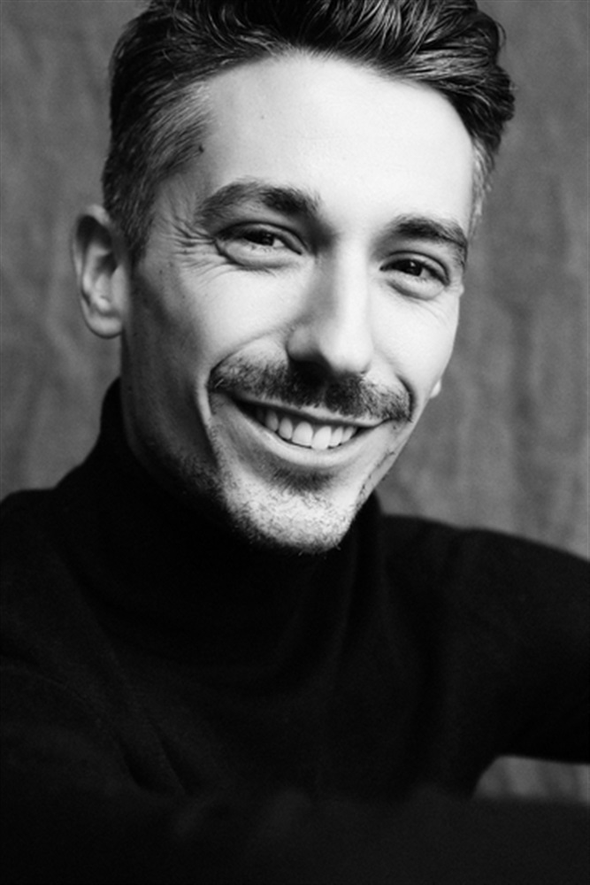 Paul GRANIER- Fiche Artiste - Artiste interprète - AgencesArtistiques ...