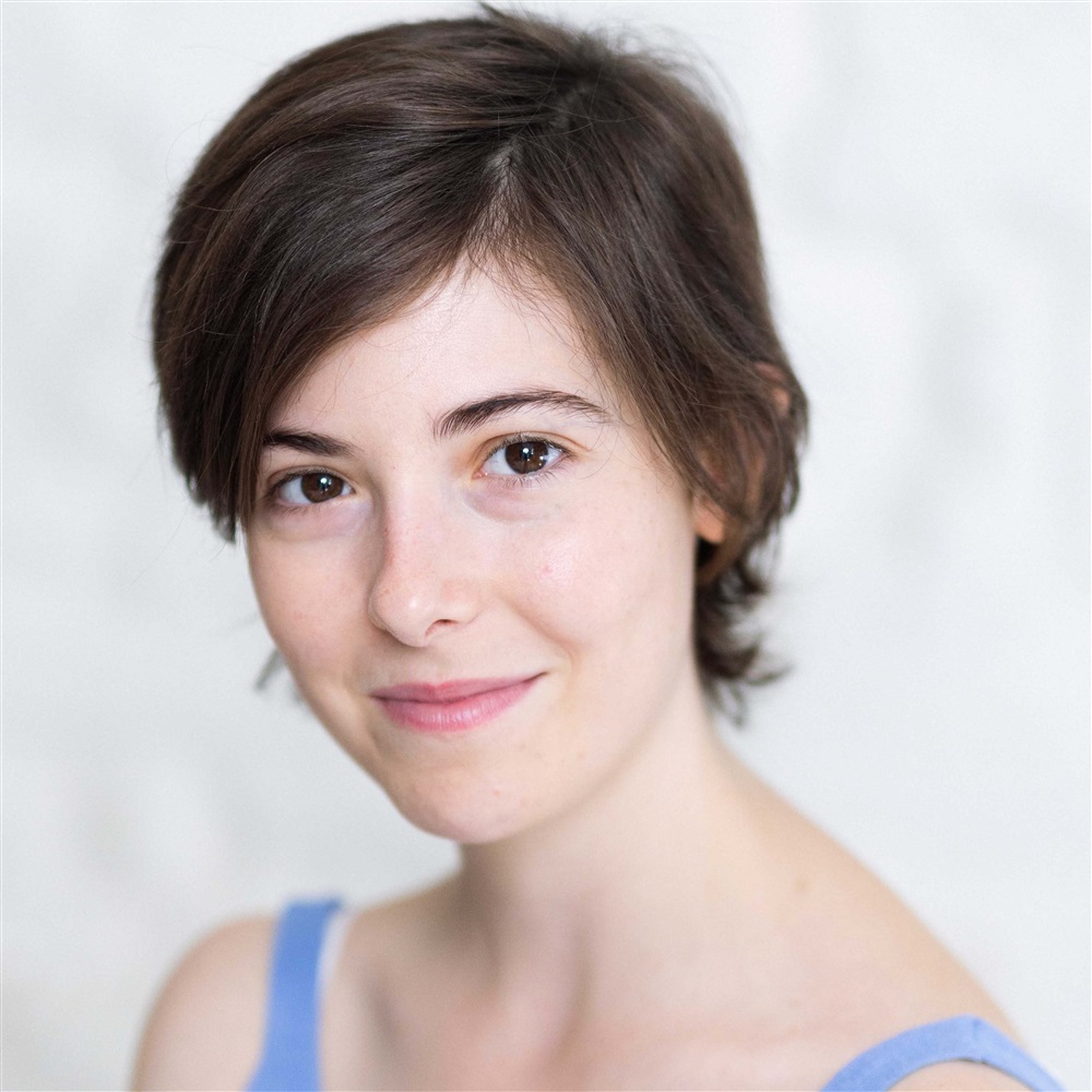 Julia COSTANZO- Fiche Artiste - Artiste interprète - AgencesArtistiques ...