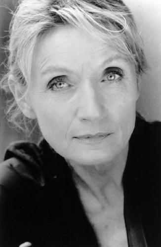 Fiona Curzon- Fiche Artiste - Artiste interprète - AgencesArtistiques ...