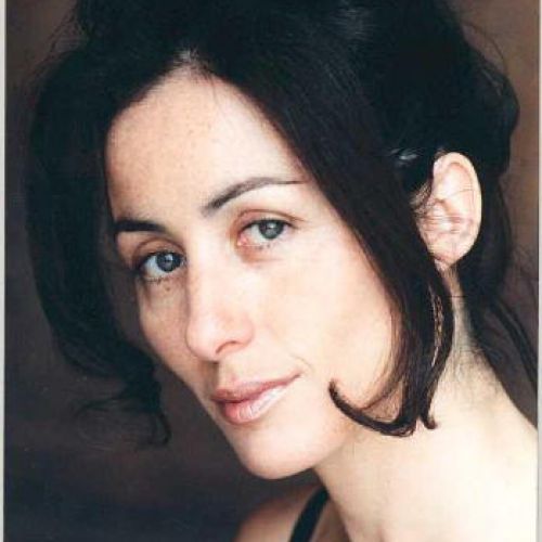 Cécile Paoli- Fiche Artiste - Artiste interprète - AgencesArtistiques ...