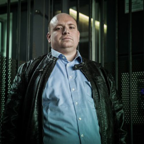 Adrien Daquin- Fiche Artiste - Artiste interprète - AgencesArtistiques ...