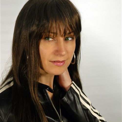 Julie BATAILLE- Fiche Artiste - Artiste interprète - AgencesArtistiques ...