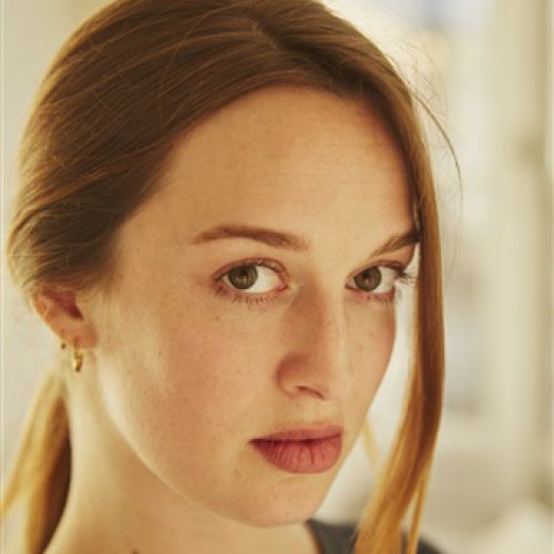 Jade Martinez- Fiche Artiste - Artiste interprète - AgencesArtistiques ...