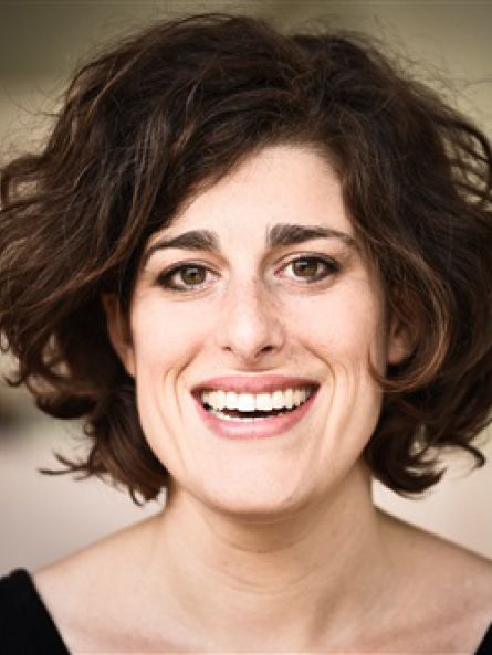 Elise Roth • Comédienne