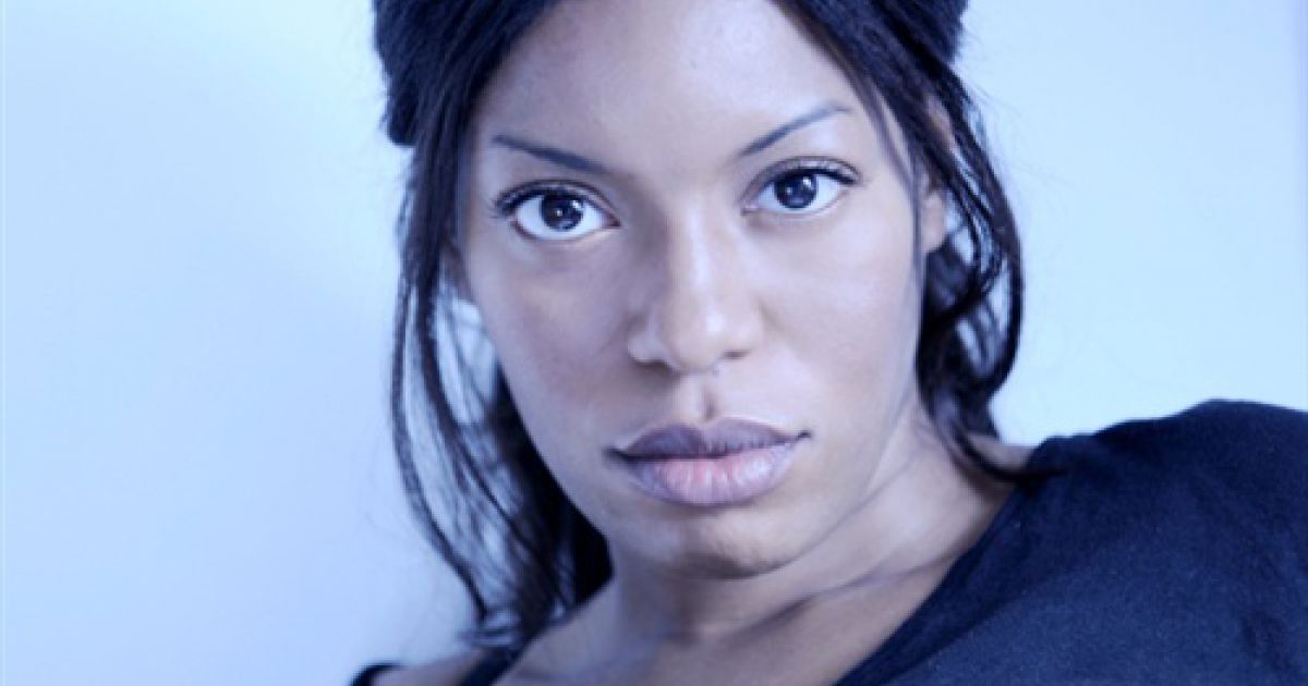 Flora DJIEN- Fiche Artiste - Artiste interprète - AgencesArtistiques ...